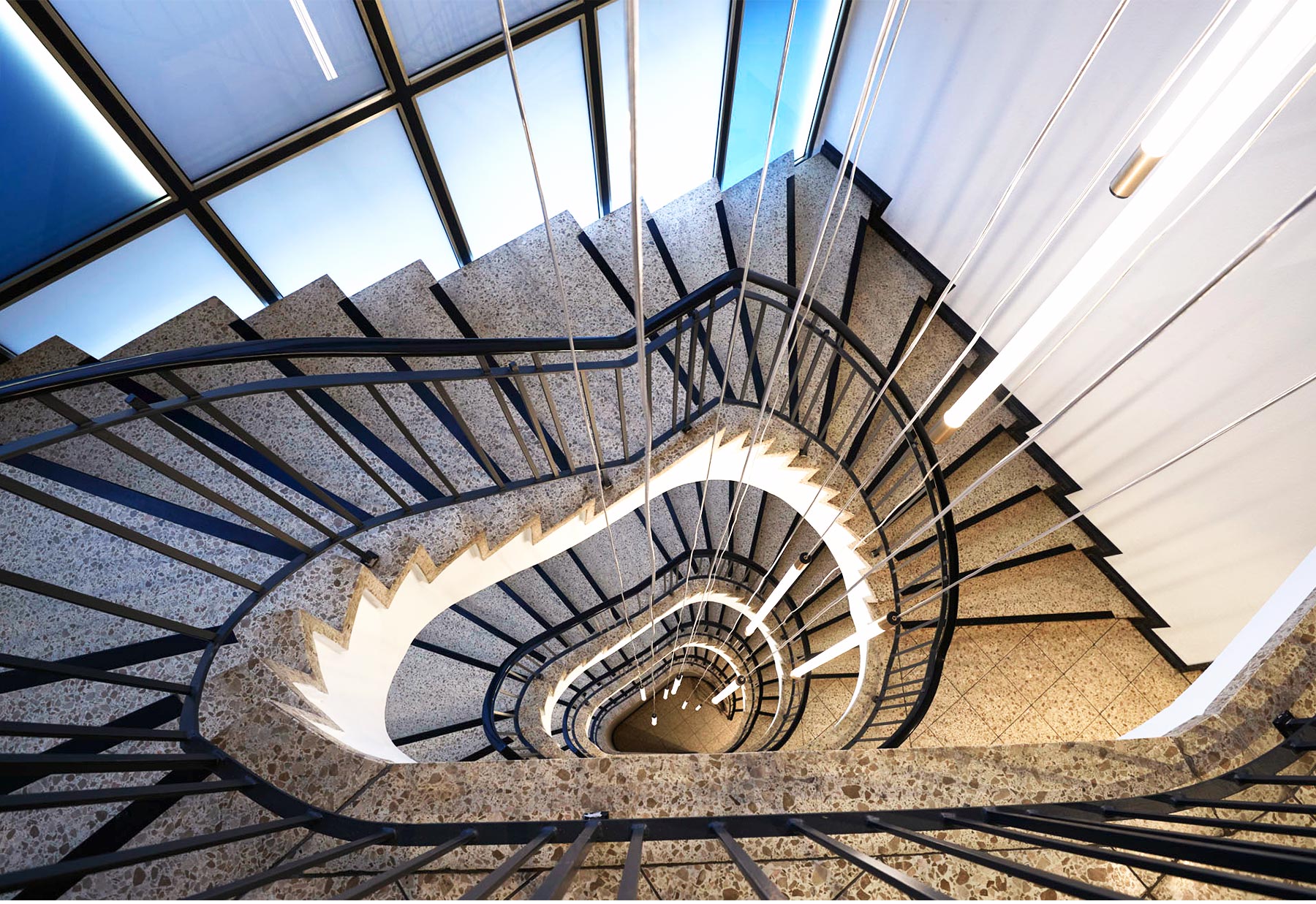 روکش کابل شبکه - پژوهش - منتخب صنعت پارس